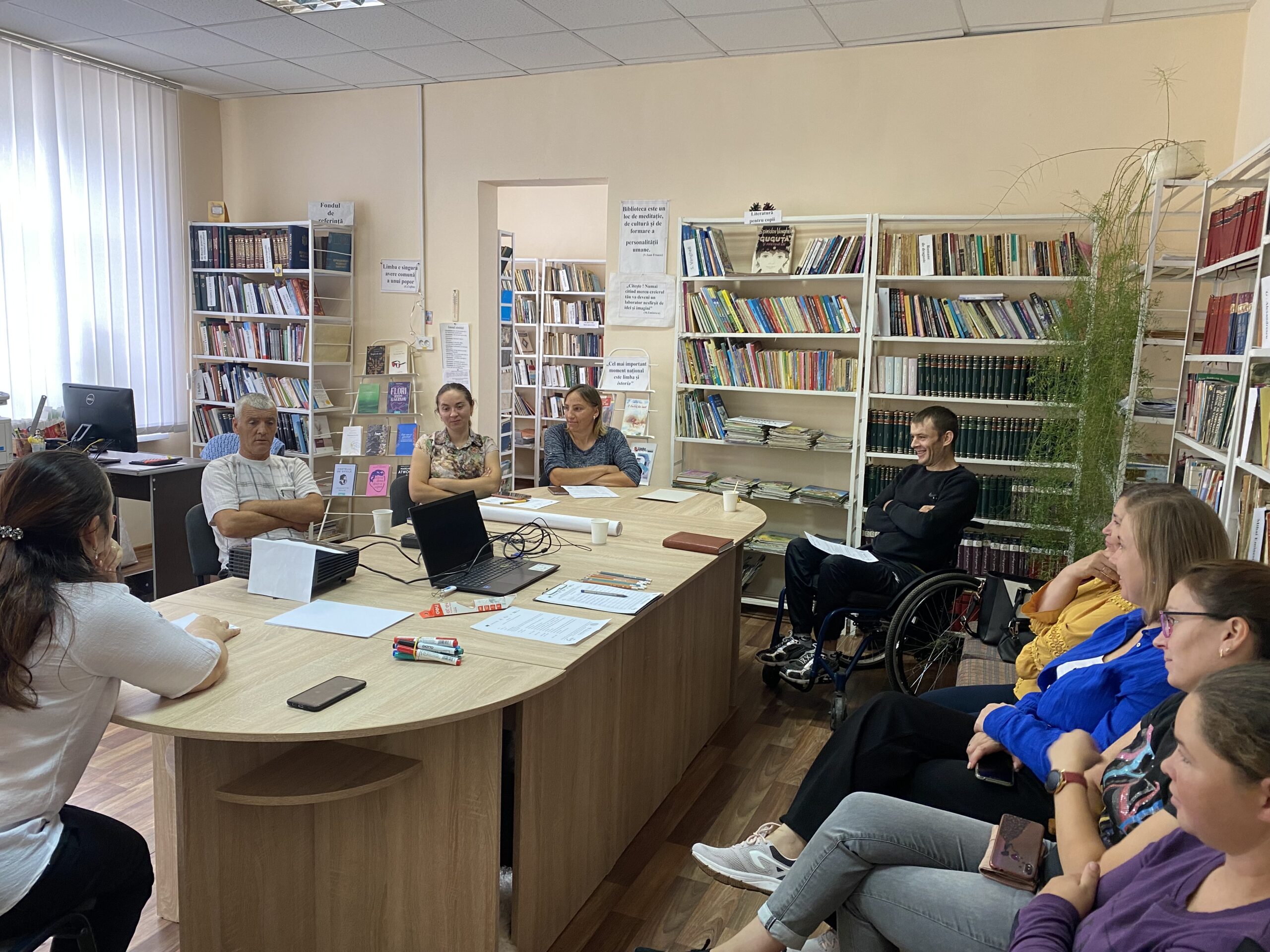 Fiecare Contribuie pentru Schimbare - FCPS